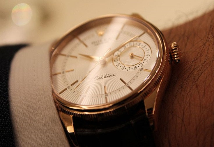 5 Golden Rules for Wearing Gold Watches – WATCHFINDER CANADA